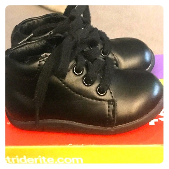 Stride Rite | Shoes | Srt Elliot Baby Prewalkers | Poshmark